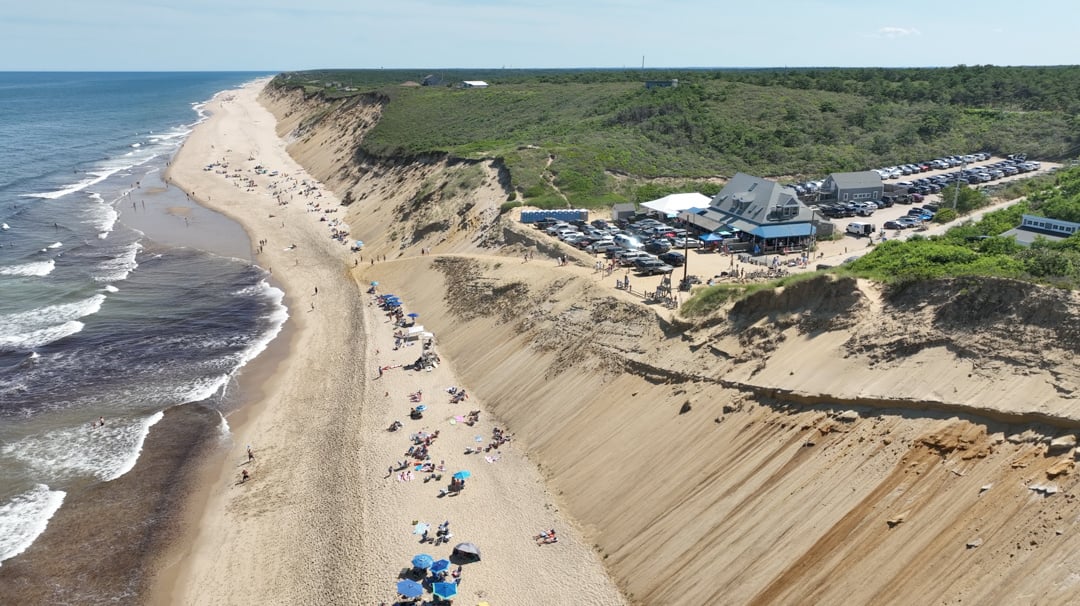 The Beachcomber In Wellfleet: Everything you need to know